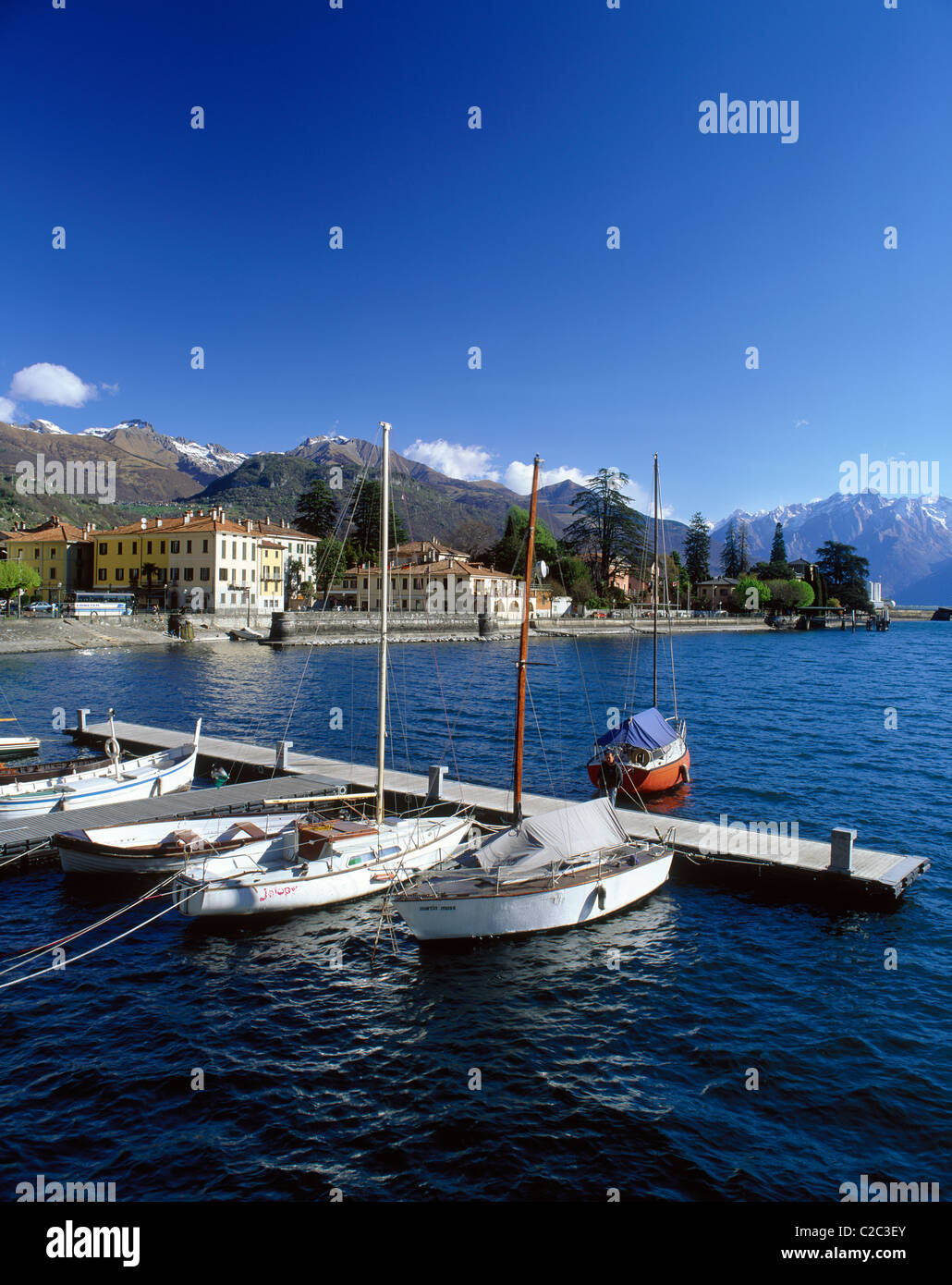 Dongo hi-res stock photography and images - Alamy