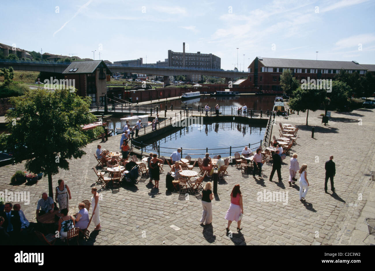 Canal sheffield city centre hi-res stock photography and images - Alamy