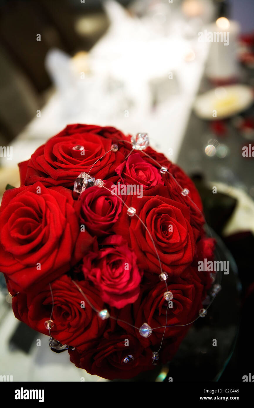 Wedding Flowers Roses Stock Photo - Alamy