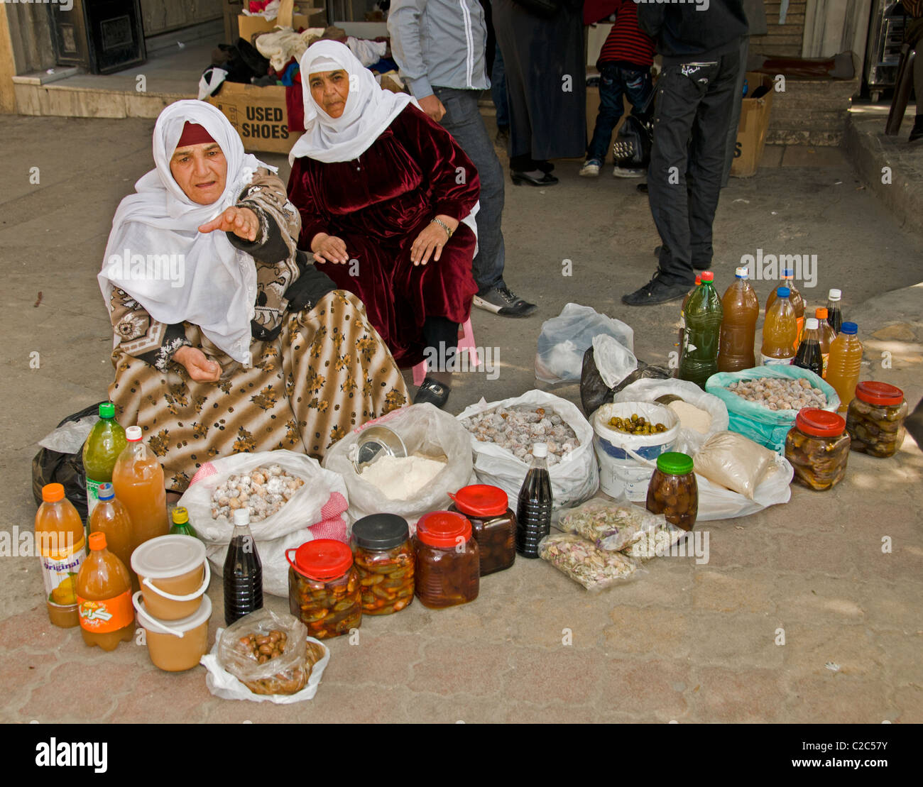 Damascus Syria Bazaar Souk Souq market shop grocer Stock Photo - Alamy