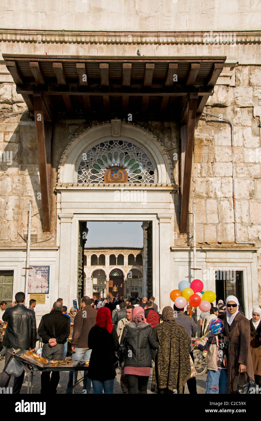 Damascus market syria hi-res stock photography and images - Alamy