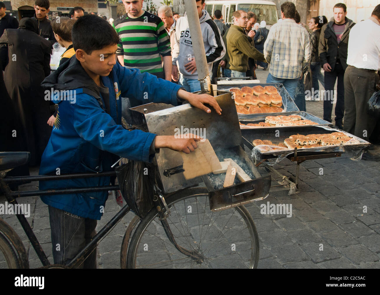 Arabic grill hi-res stock photography and images - Alamy