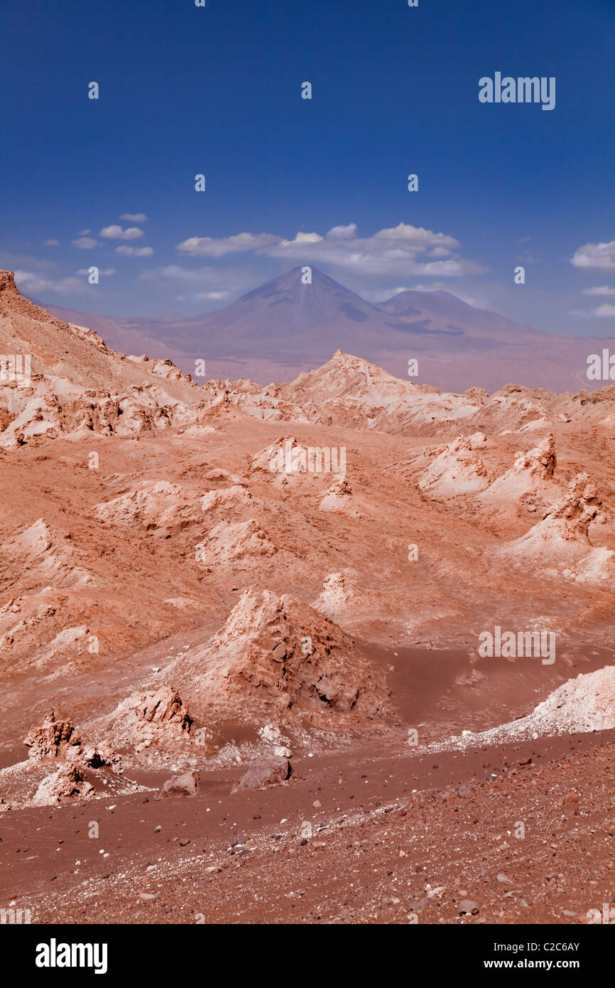 Valle de la luna, san pedro de atacama hi-res stock photography and images - Alamy