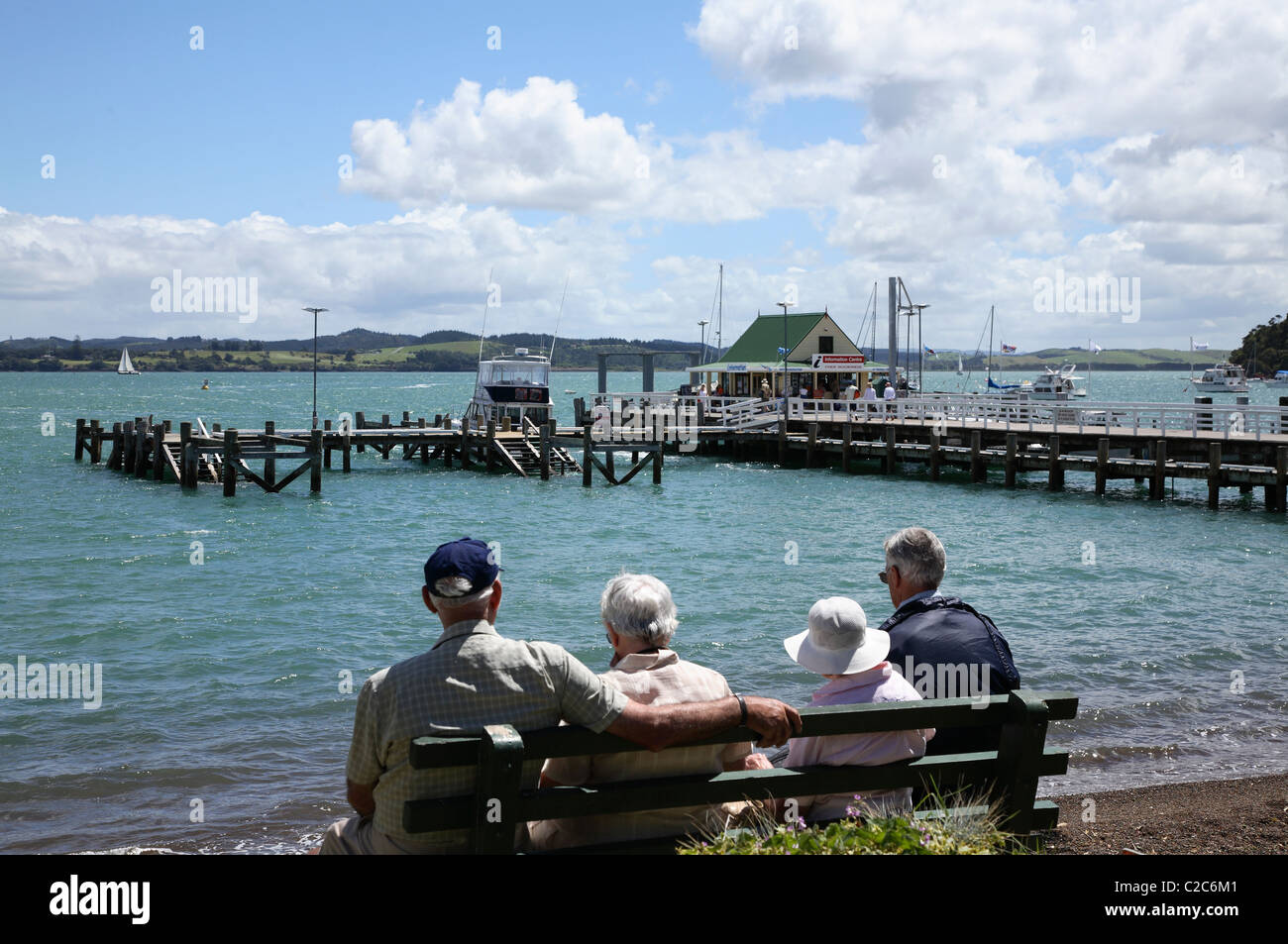 Russell shore hi-res stock photography and images - Alamy