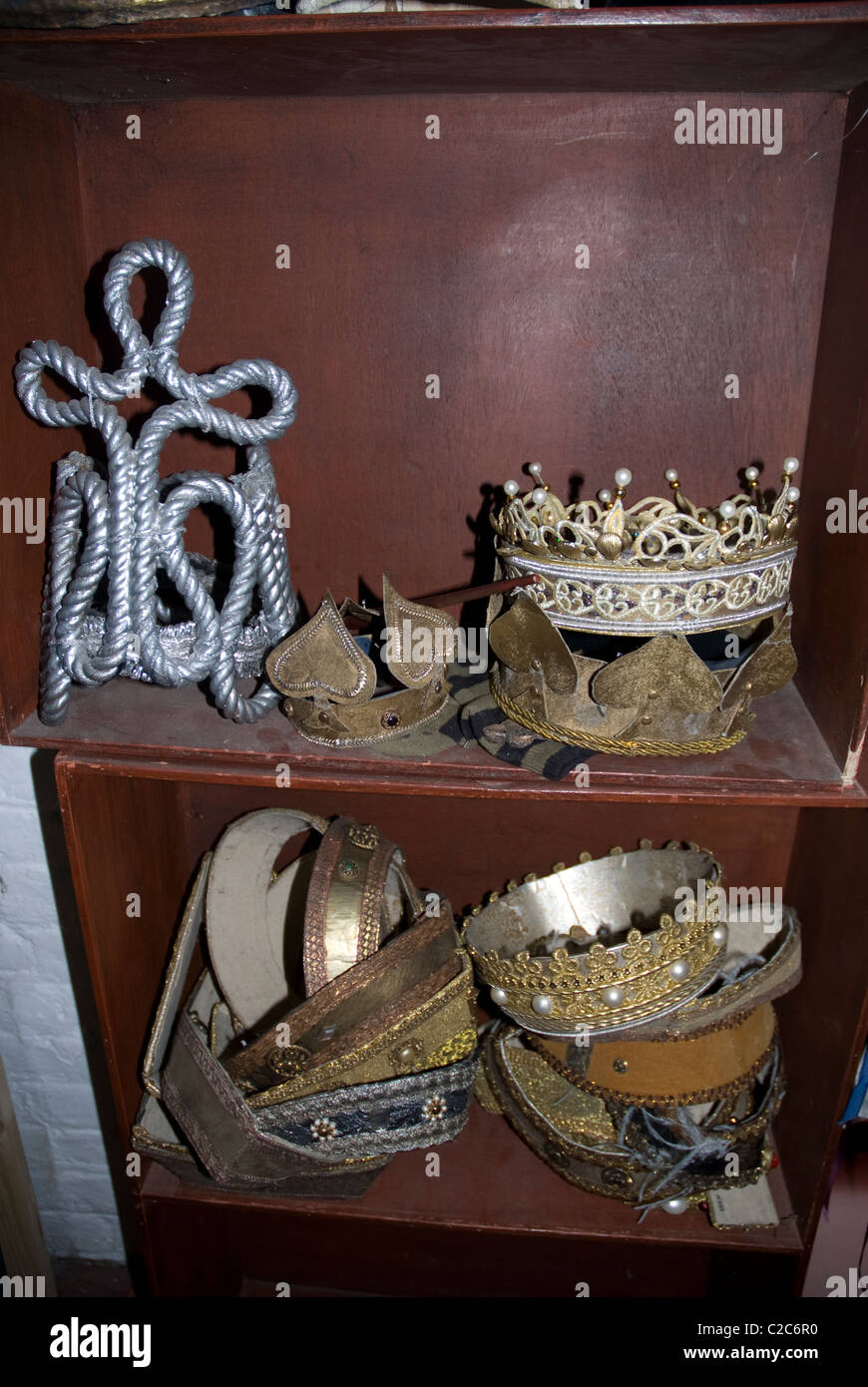 English royal props hi-res stock photography and images - Alamy