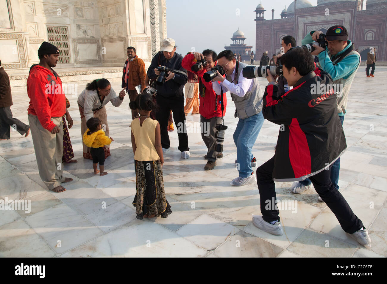 Chinese tourists in india photos - Lontgrouptravel.com