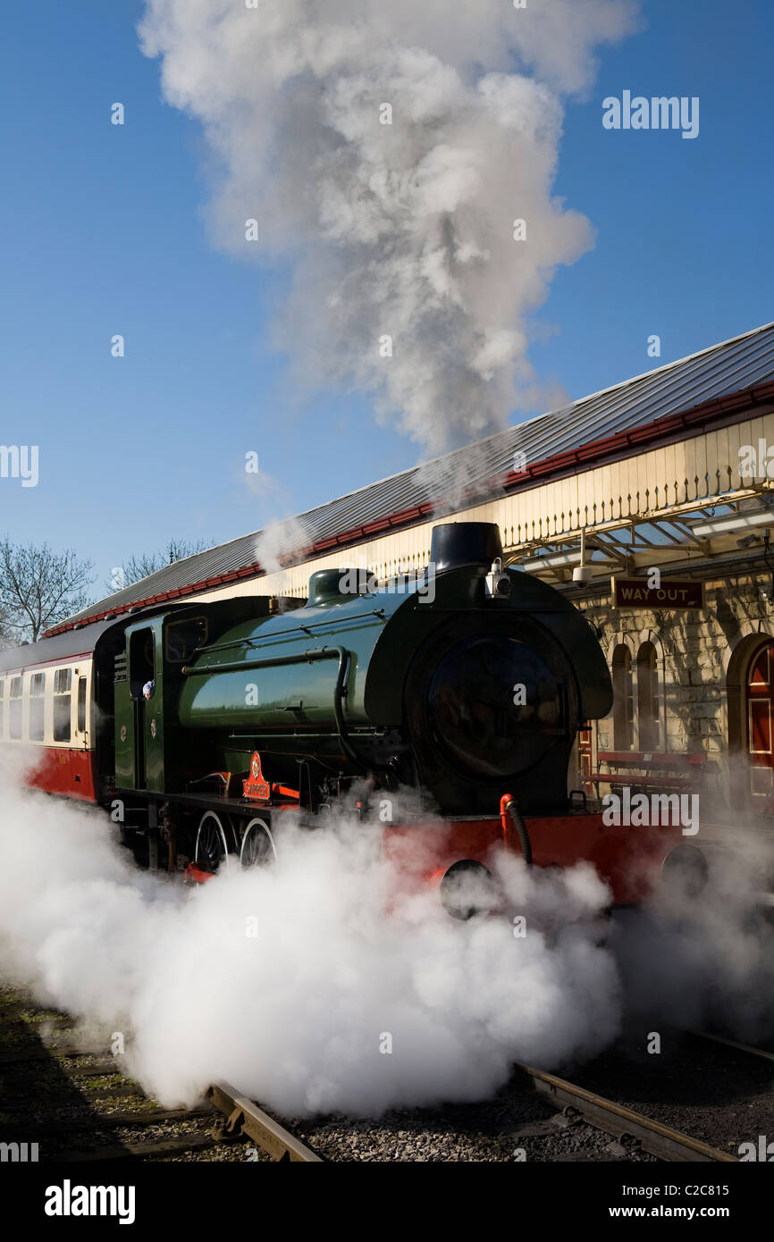The Saddle Steam Locomotive- East Lancs Railway, Ramsbottom Station ...