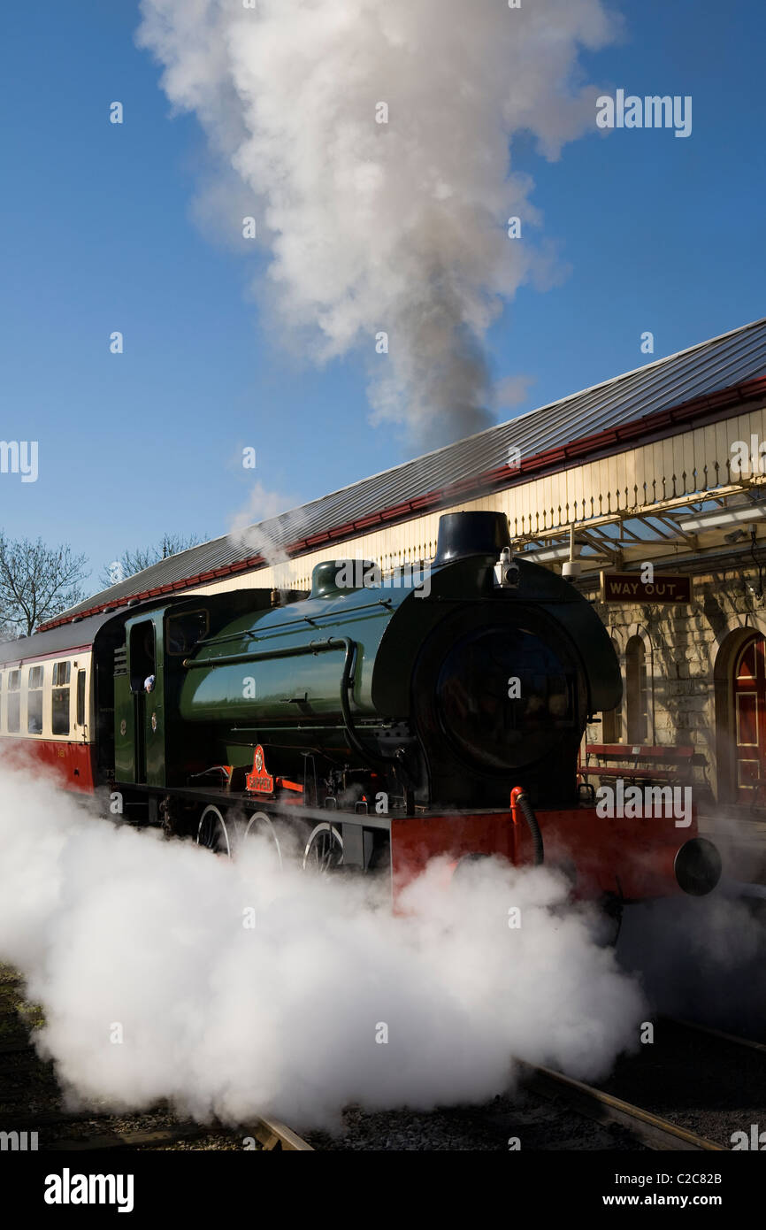 The Saddle Steam Locomotive- East Lancs Railway, Ramsbottom Station ...