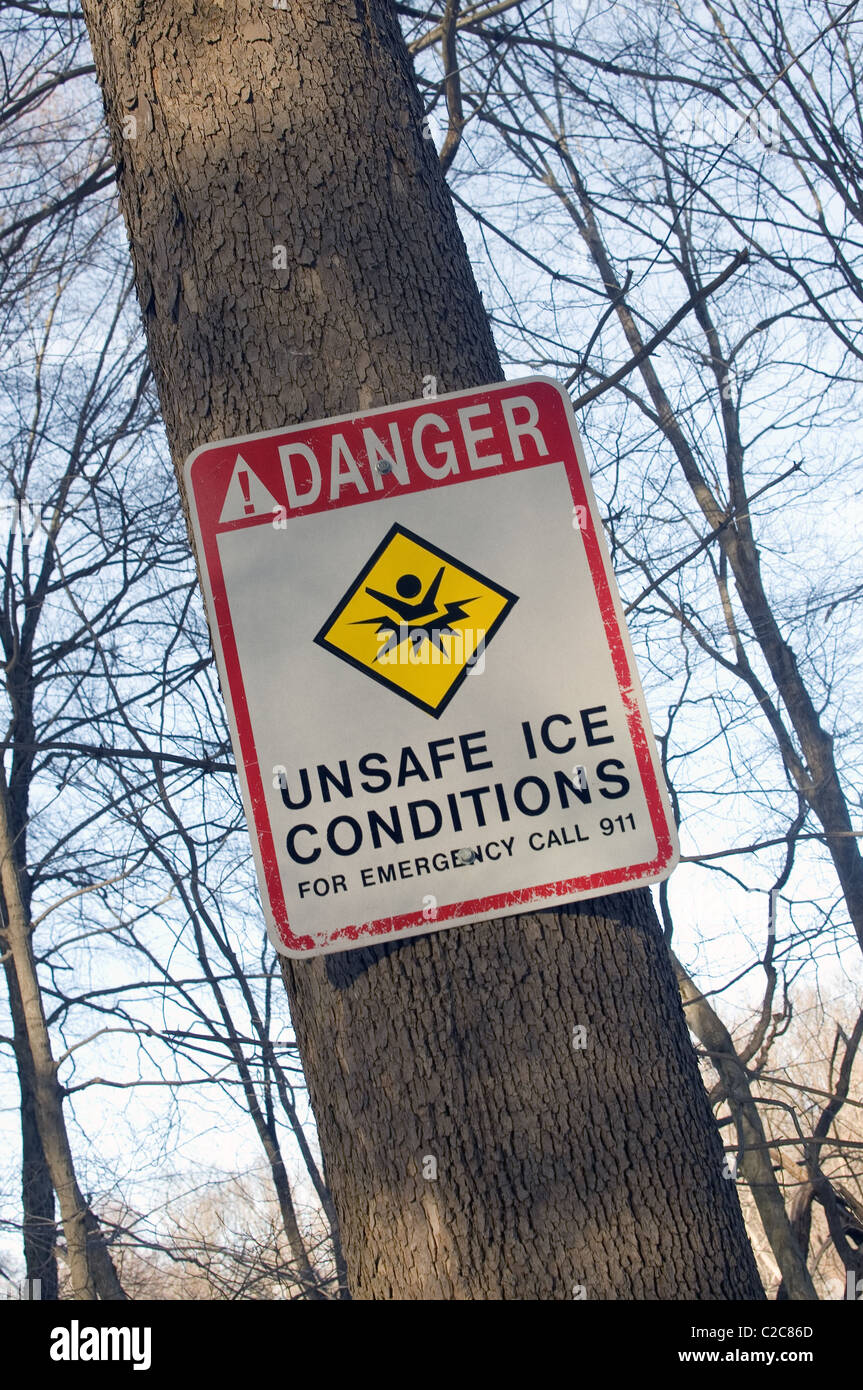 Unsafe conditions hi-res stock photography and images - Alamy