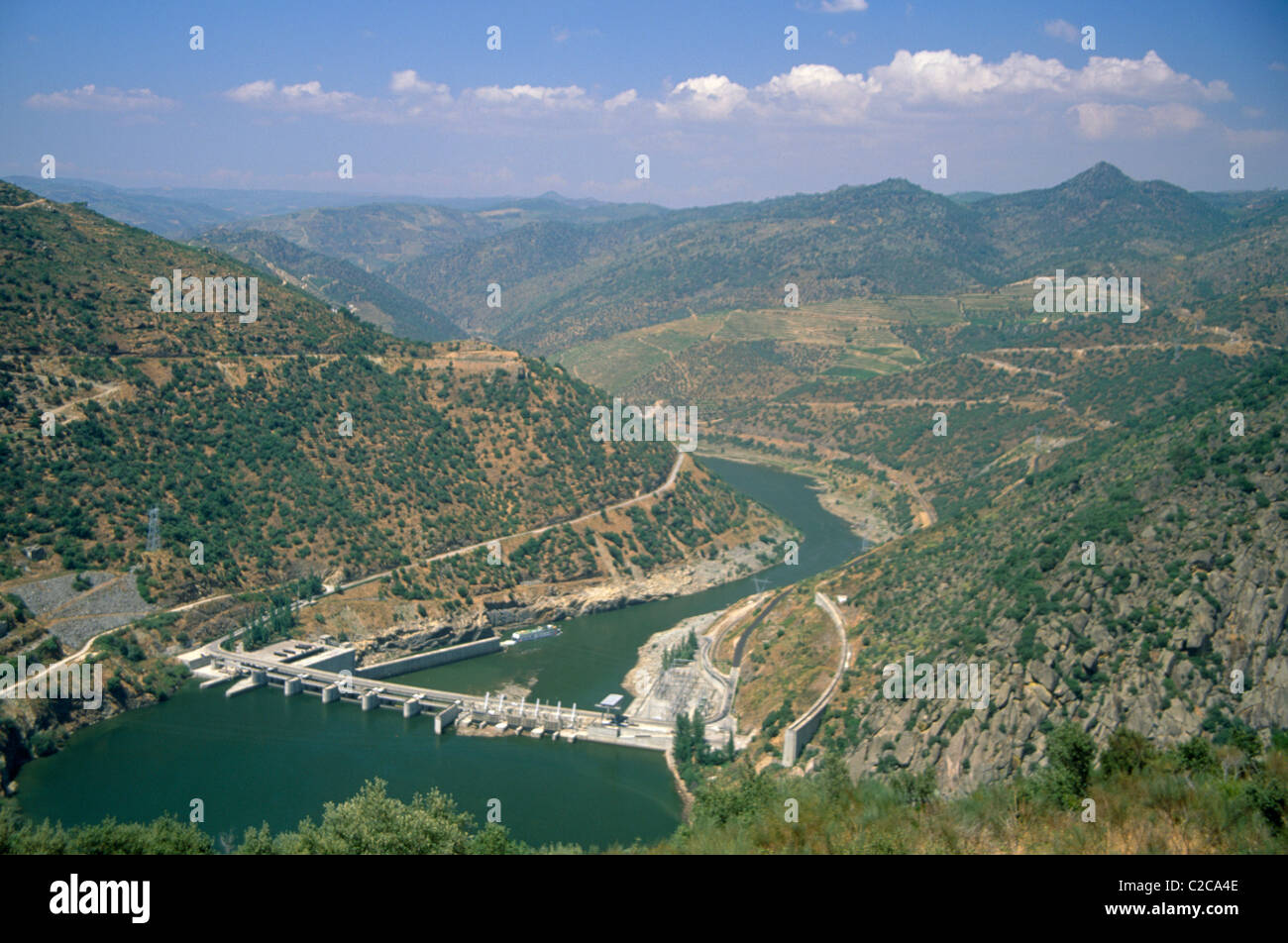 Valeira Dam Douro Valley Portugal Stock Photo - Alamy