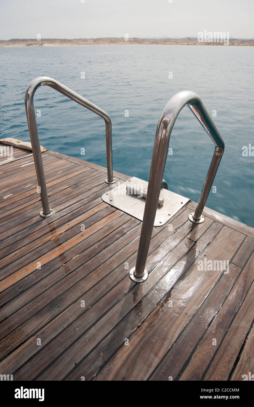 Boat ladder hi-res stock photography and images - Alamy