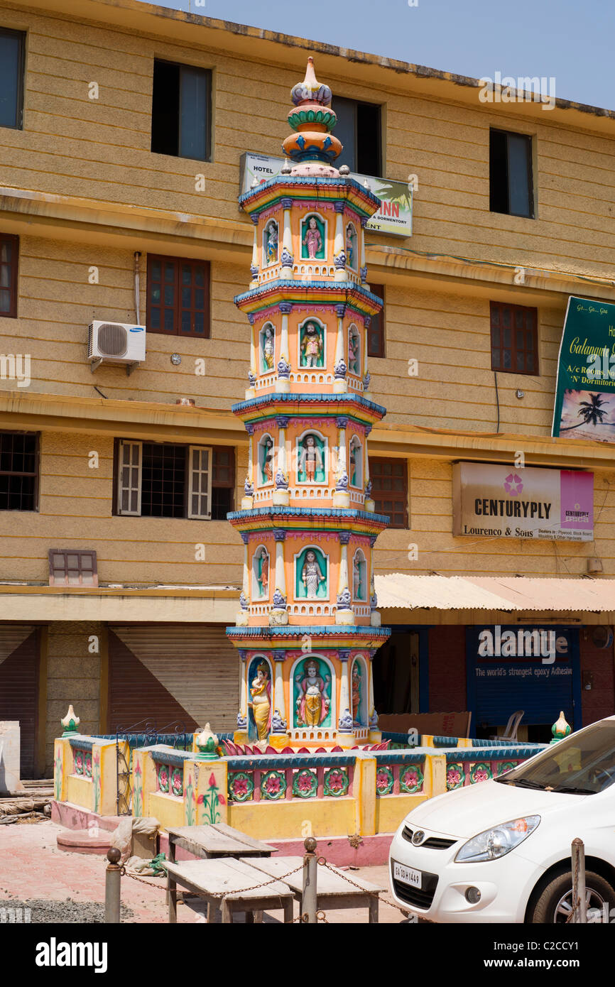 Hindu Temple in Calangute high street Goa, India Stock Photo - Alamy