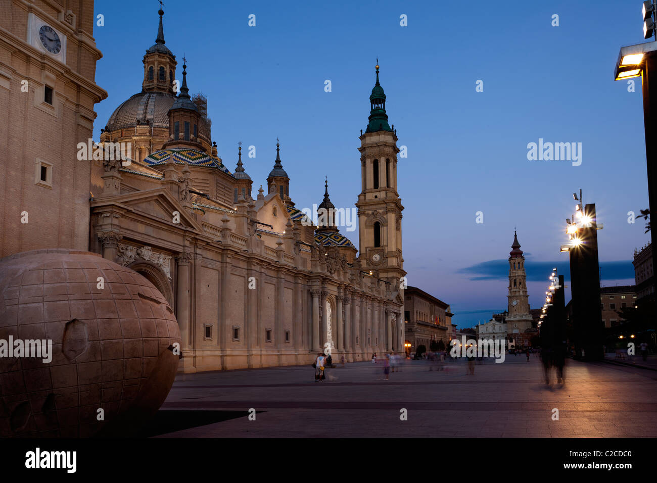 Pilar square hi-res stock photography and images - Alamy