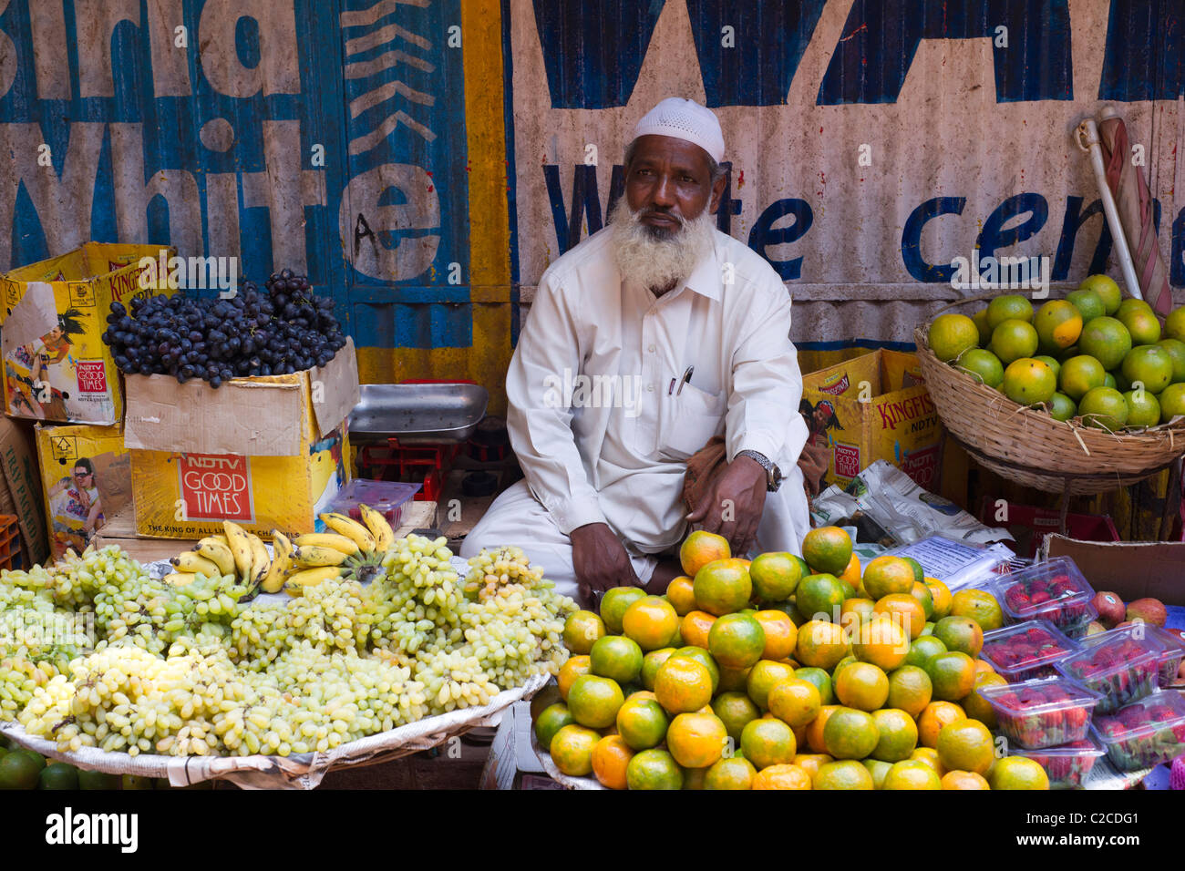 A man selling fruit in Calangute market,Goa, India Stock Photo - Alamy