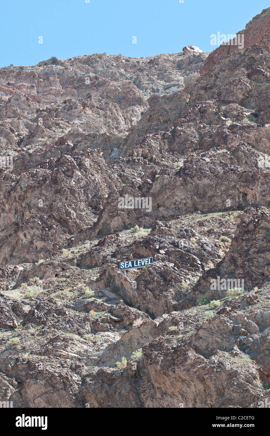 California. Sea Level sign at the salt flats near Badwater Basin, Death ...