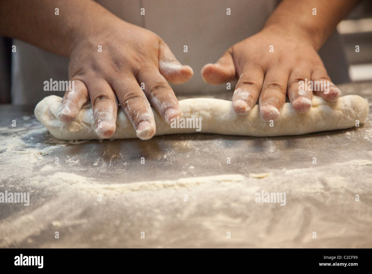 rolling fresh made pasta Stock Photo - Alamy