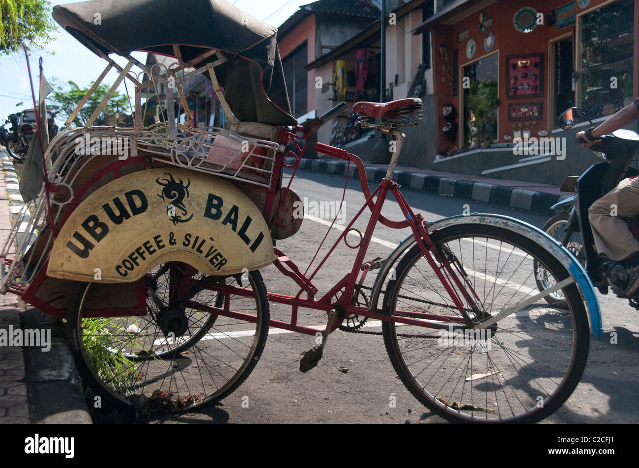 Rickshaw transport indonesia hi-res stock photography and images - Alamy