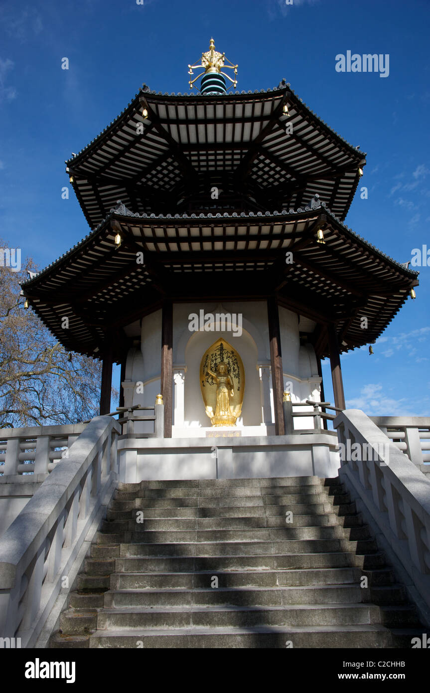 Peace Pagoda in Battersea Park, London, England UK Stock Photo - Alamy