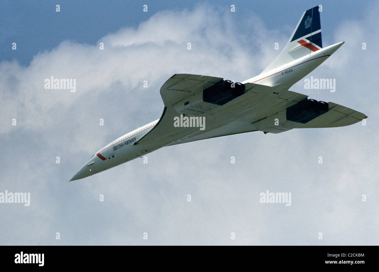 Concorde flying hi-res stock photography and images - Alamy