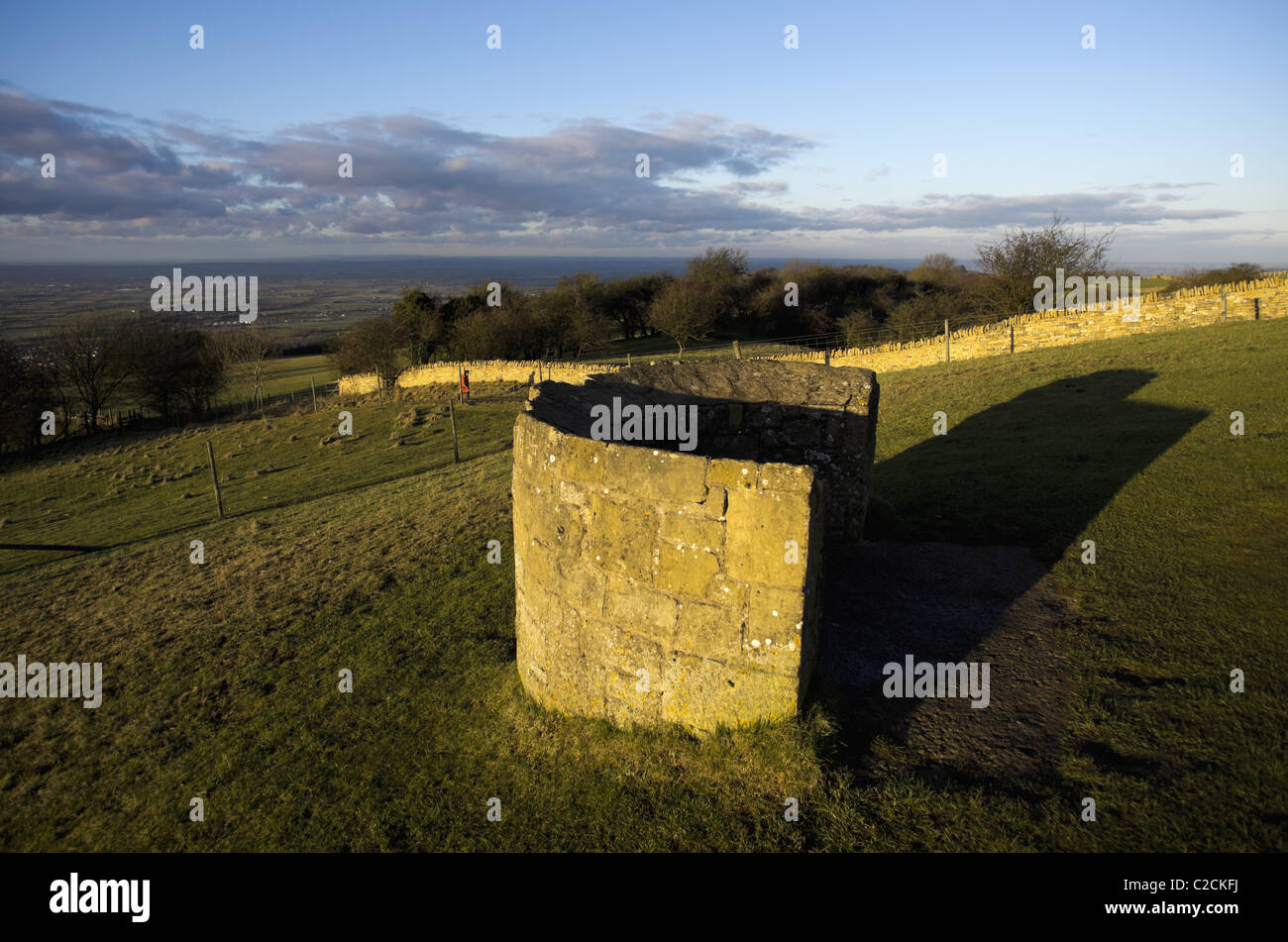 broadway tower country park cotswolds worcestershire Stock Photo - Alamy