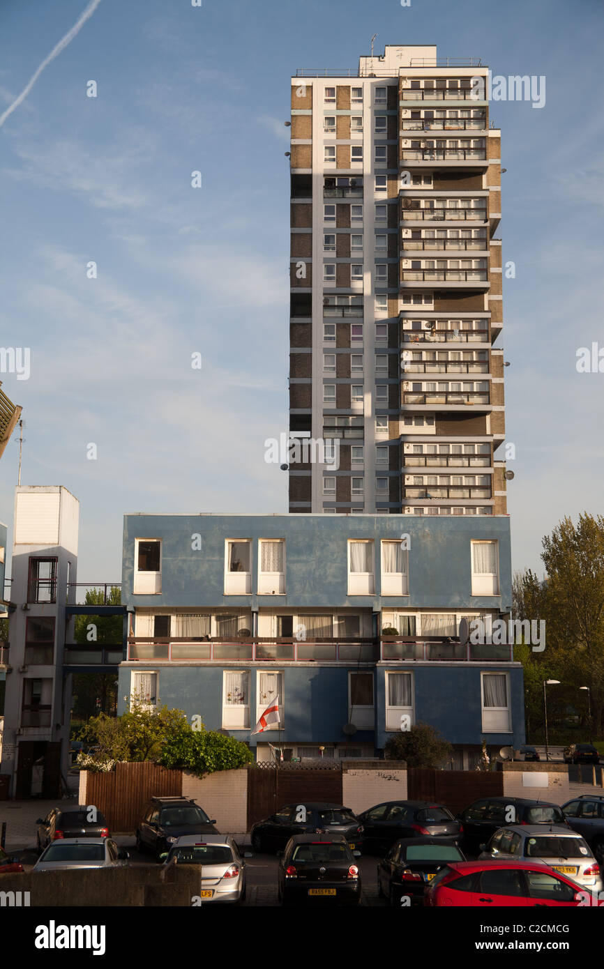 Housing estate in south London Stock Photo - Alamy