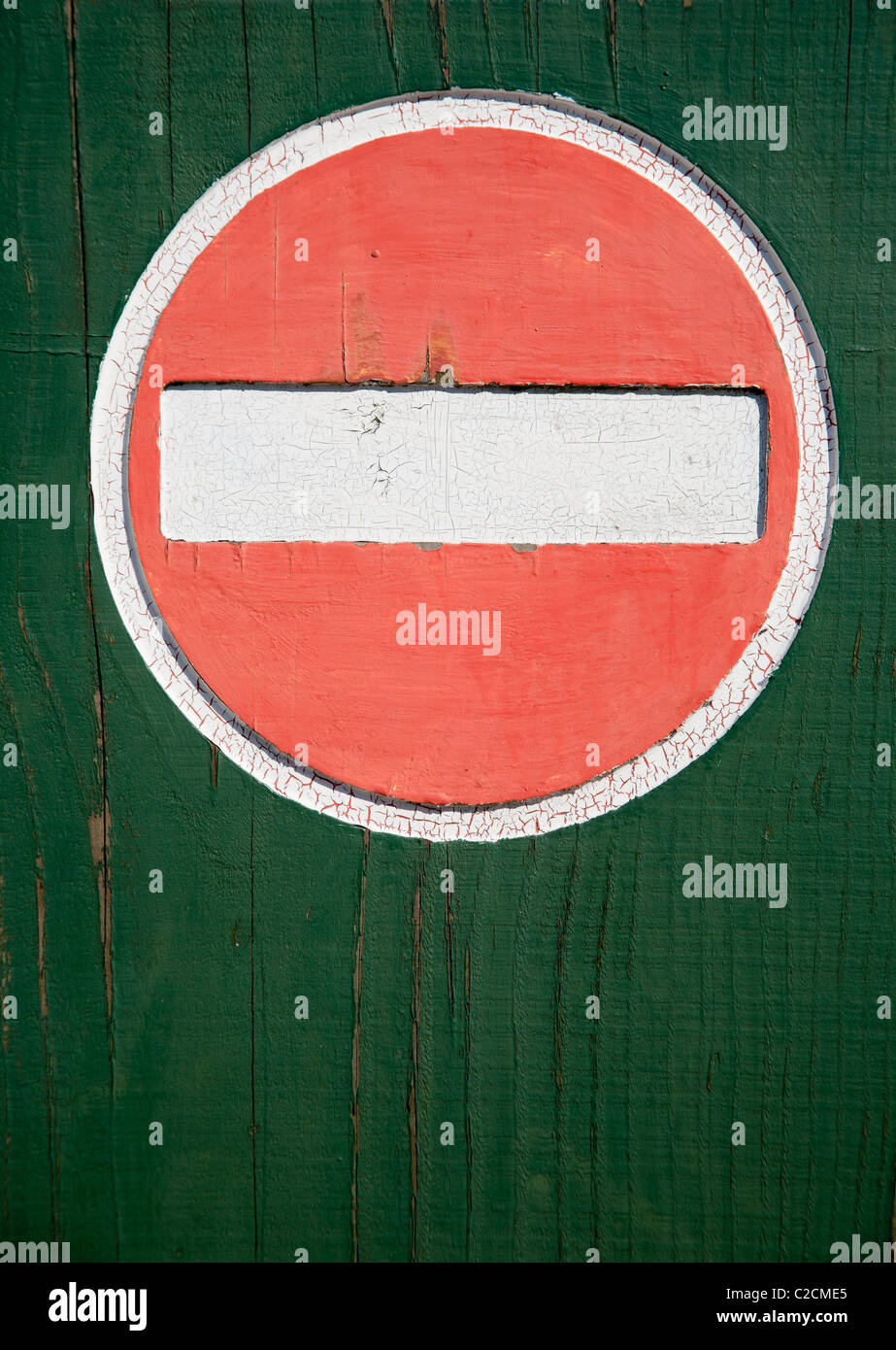 Wooden no entry sign hi-res stock photography and images - Alamy