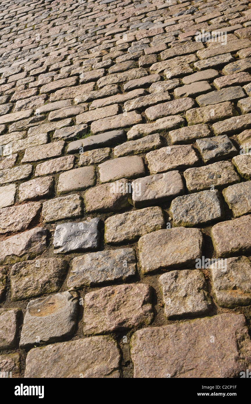 Cobbled pathway hi-res stock photography and images - Alamy