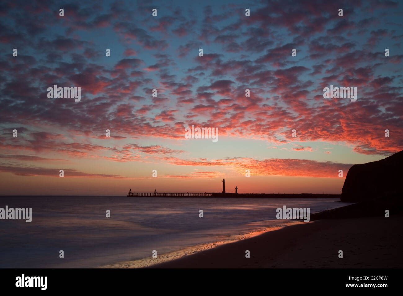 Whitby sunrise hi-res stock photography and images - Alamy
