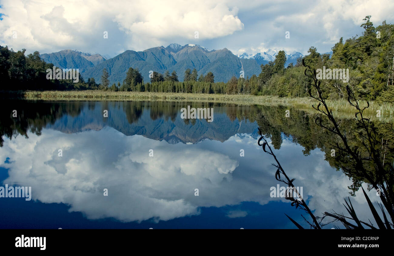 Lake Matheson, South Island. New Zealand Stock Photo - Alamy