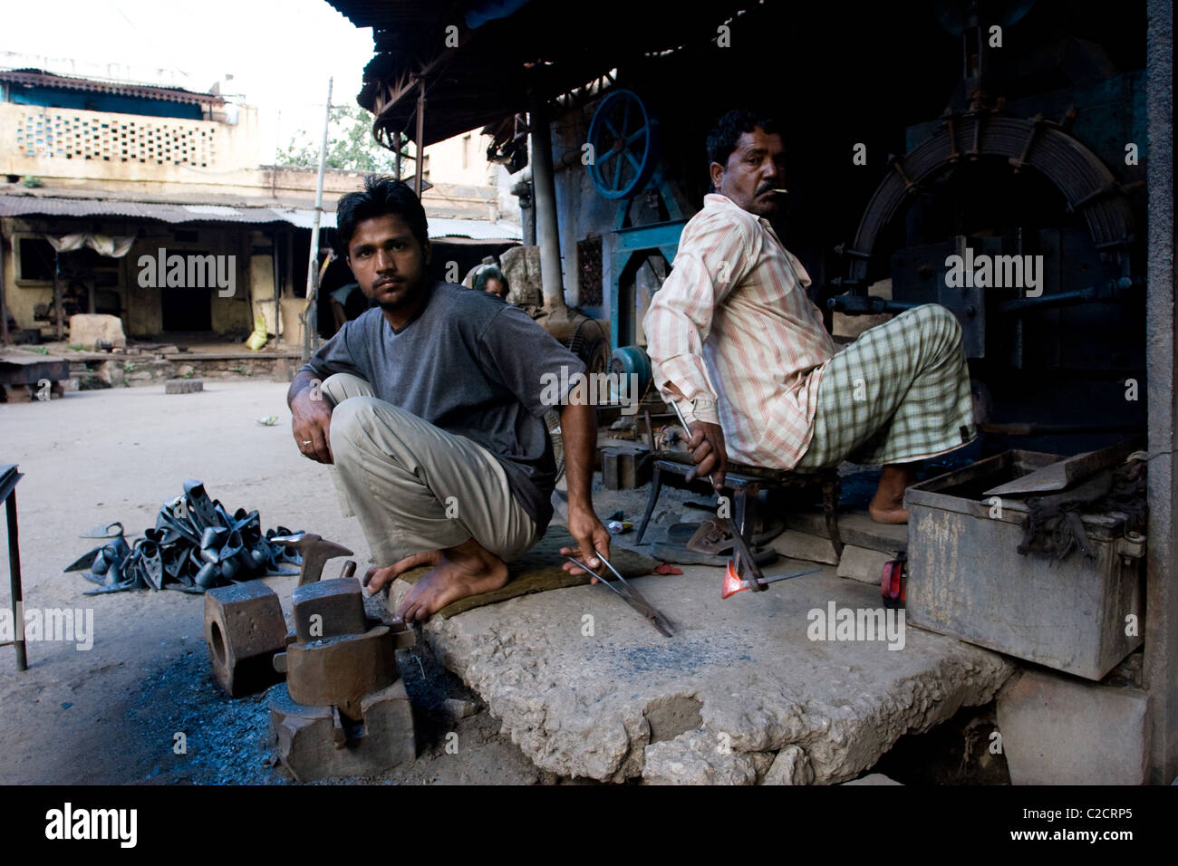 Village blacksmith india hi-res stock photography and images - Alamy