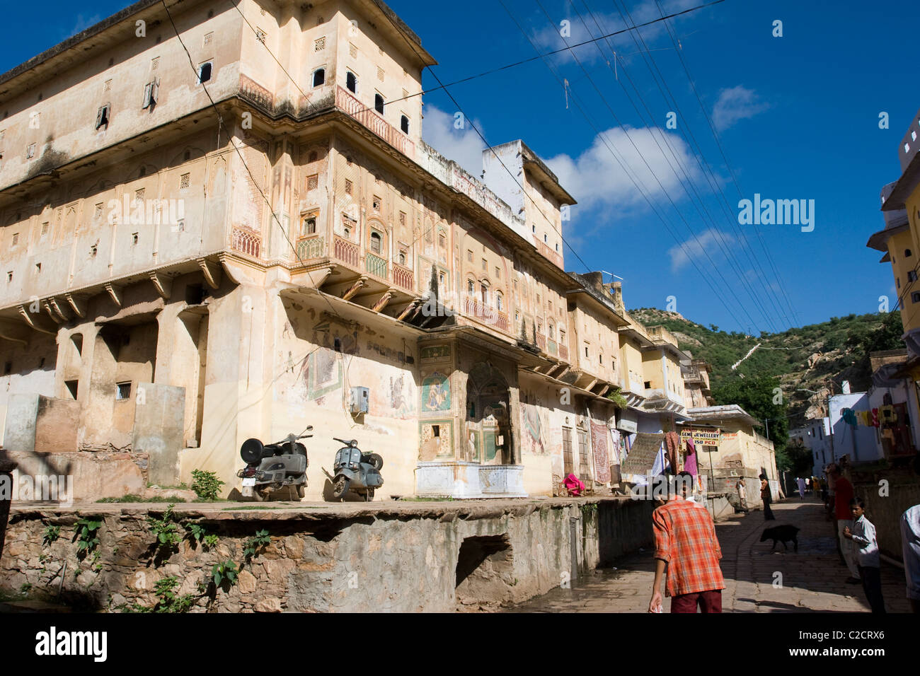 Samode village home, 40 km north of Jaipur, in Rajasthan, India Stock ...
