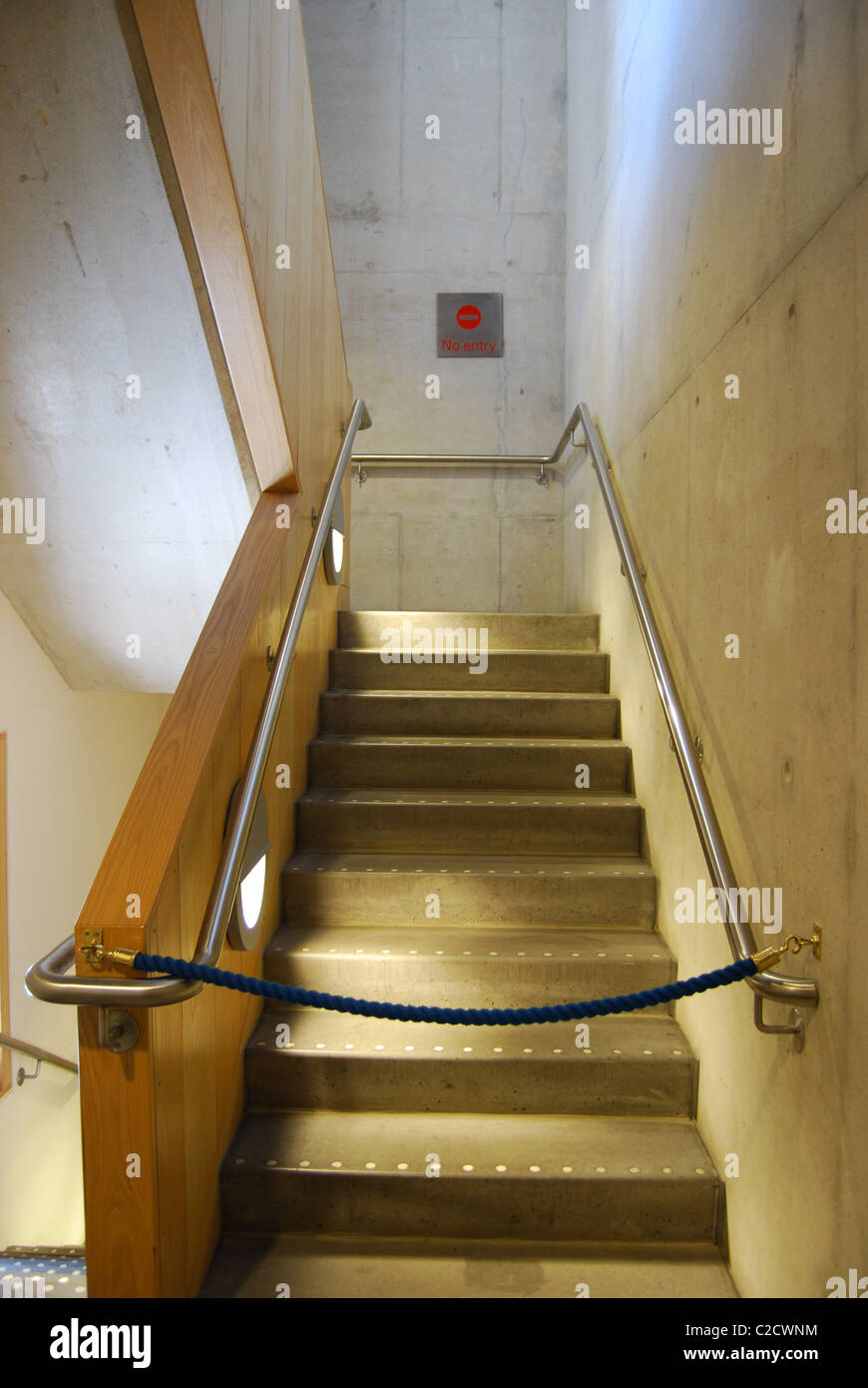 Barrier to road entry hi-res stock photography and images - Alamy