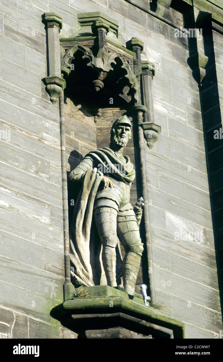 Ayr, Scotland. Statue to William Wallace Scottish hero heroes stone ...
