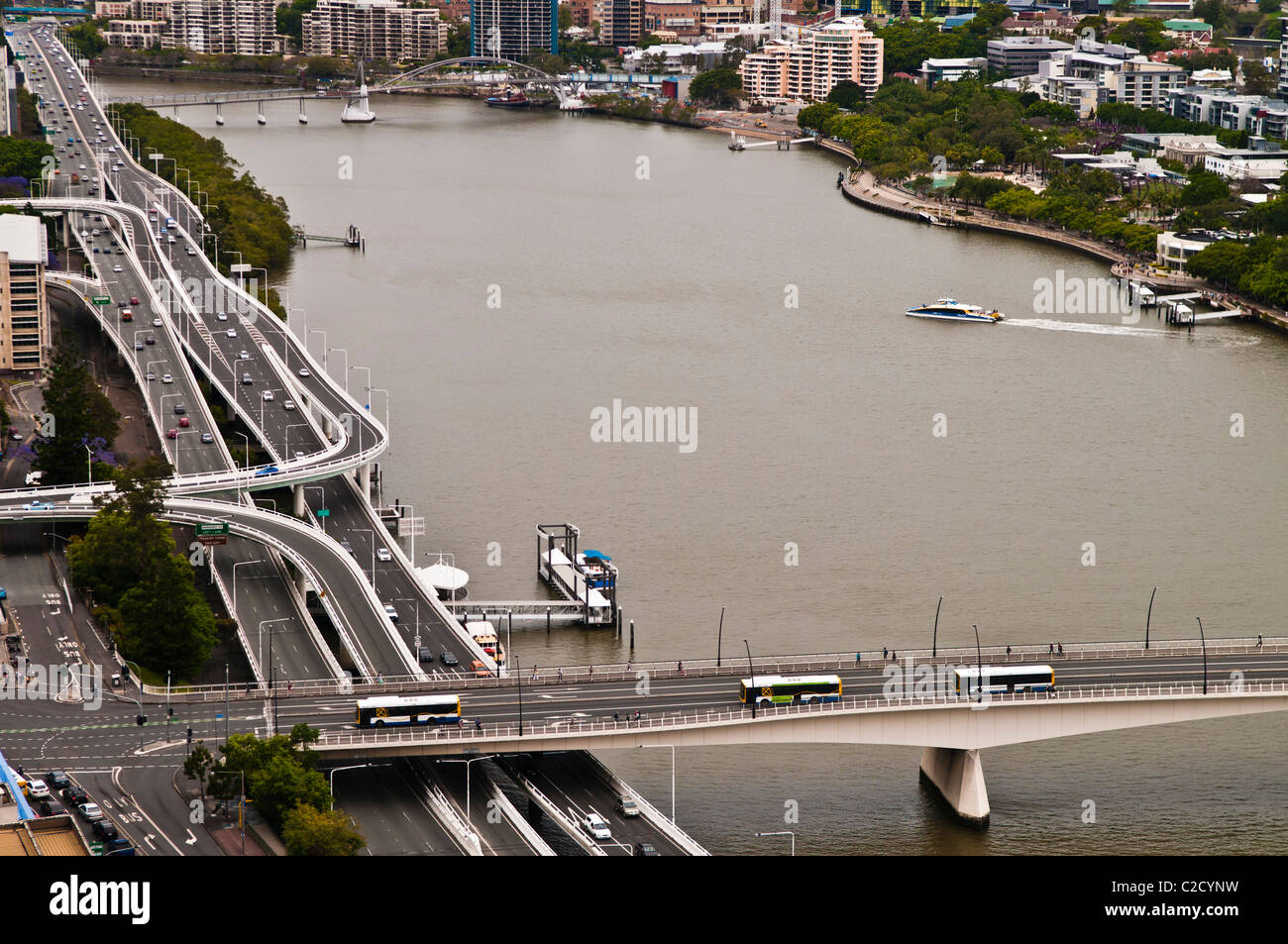 Victoria bridge over the Brisbane river, Brisbane, Queensland ...