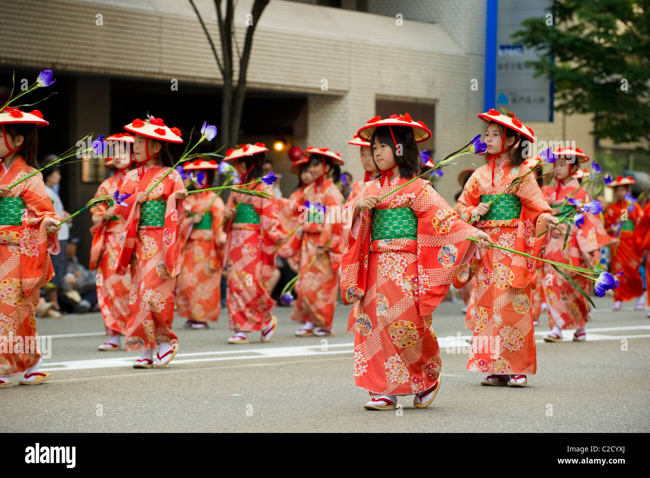 Hyakuman-goku Parade at Kanazawa, Japan's June Hyakumangoku Matsuri ...