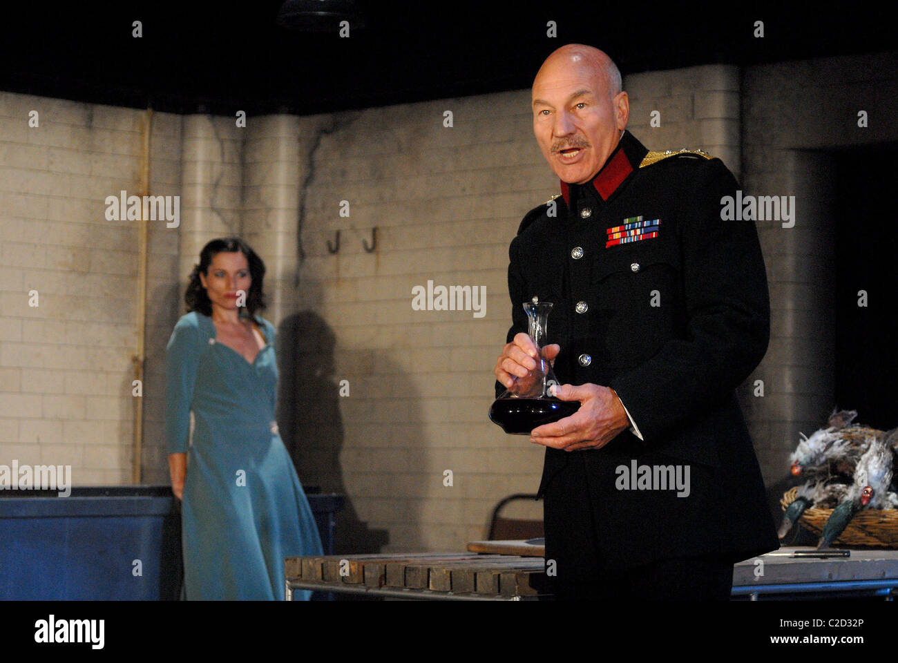 Patrick Stewart, Kate Fleetwood Photocall for Macbeth at Gielgud ...