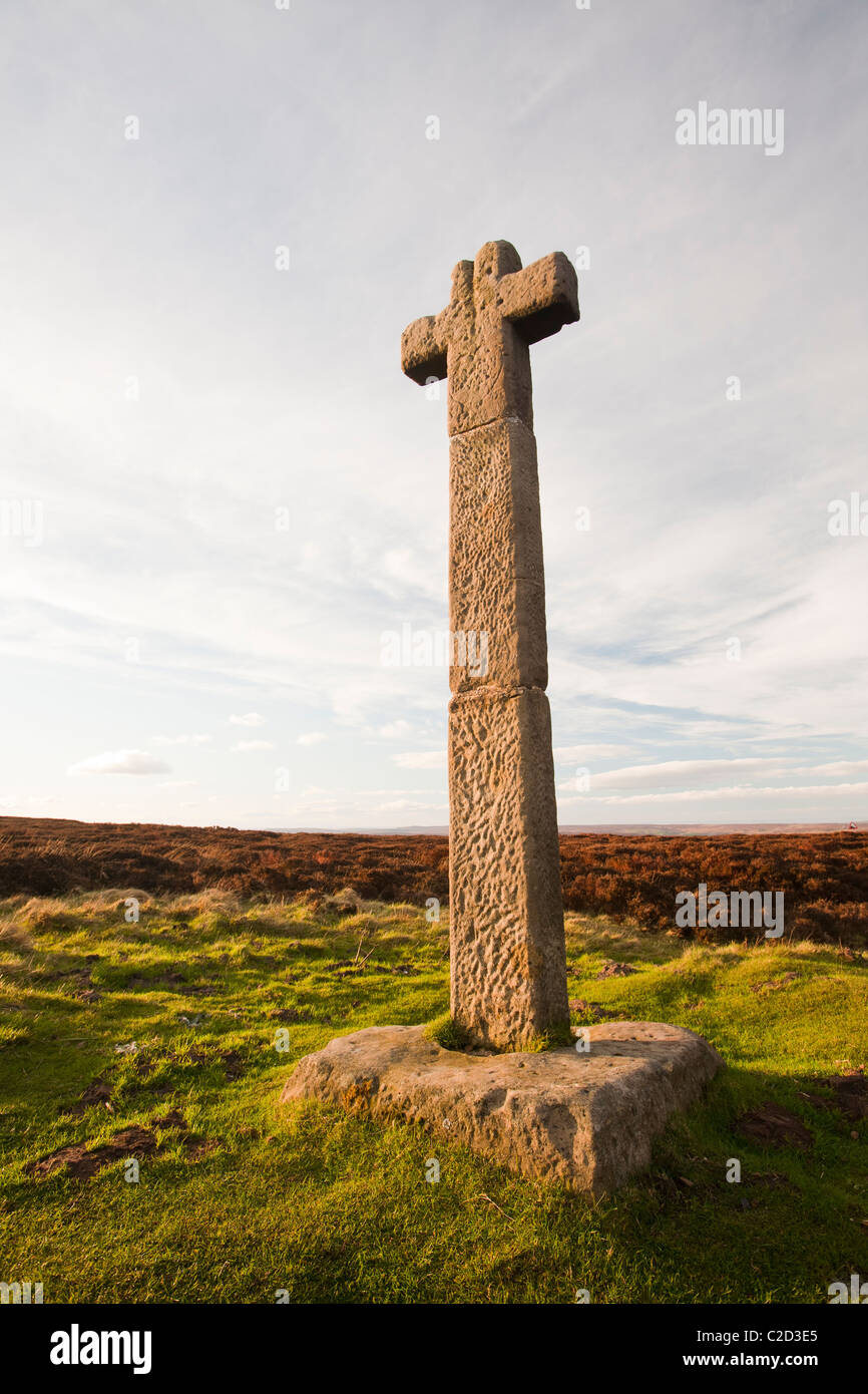 North yorkshire heather rock hi-res stock photography and images - Alamy