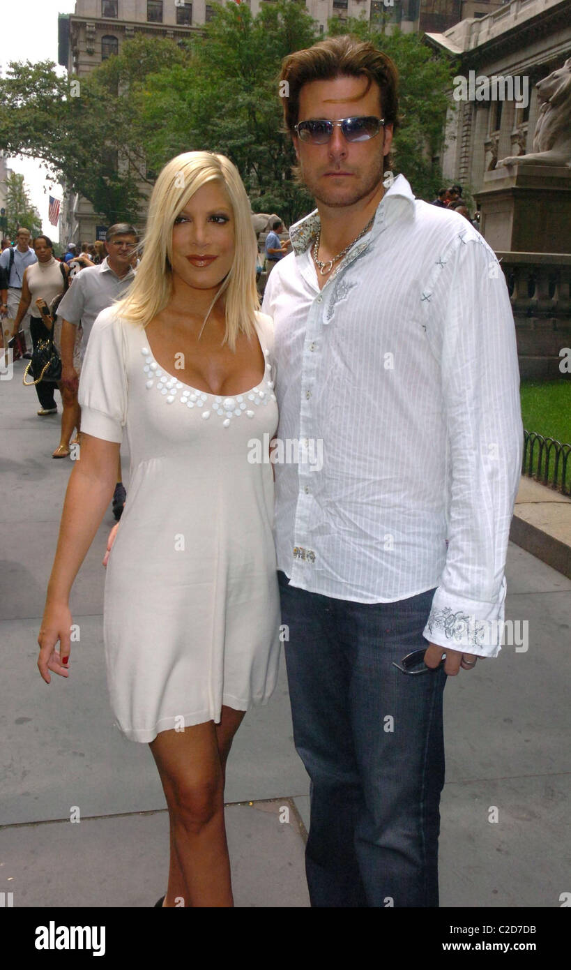 Tori Spelling and Dean McDermott Mercedes-Benz Fashion Week New York ...