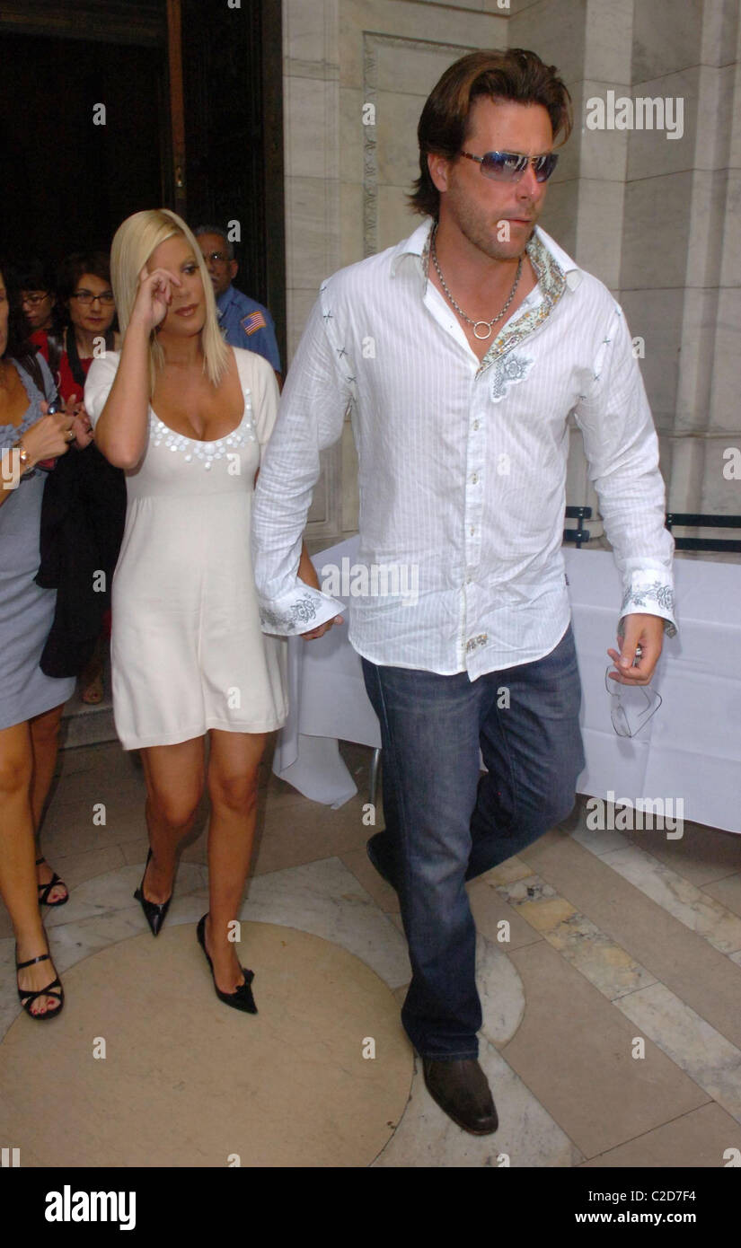 Tori Spelling and Dean McDermott Mercedes-Benz Fashion Week New York ...