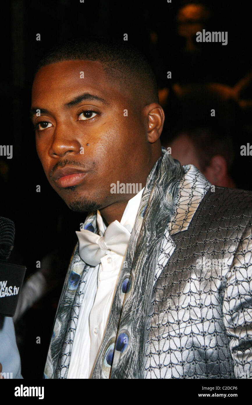 Nas Rapper Nas celebrates his birthday at TAO nightclub with his wife ...