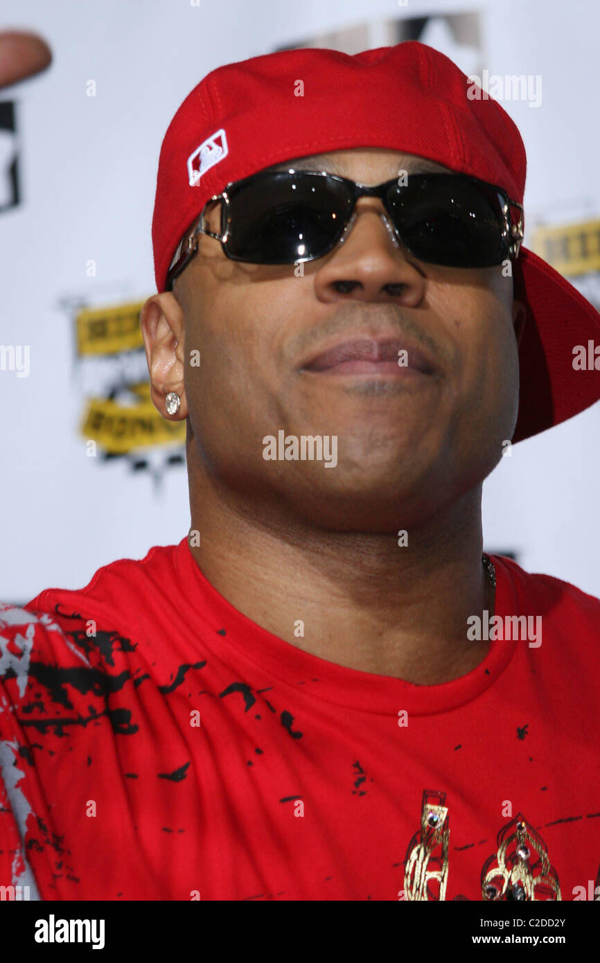 LL Cool J VH1 Hip Hop Honors 2007 at Hammerstein Ballroom - Arrivals ...