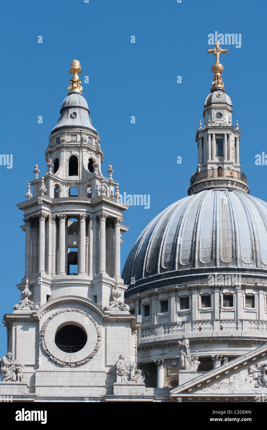 Close up view st pauls cathedral hi-res stock photography and images ...