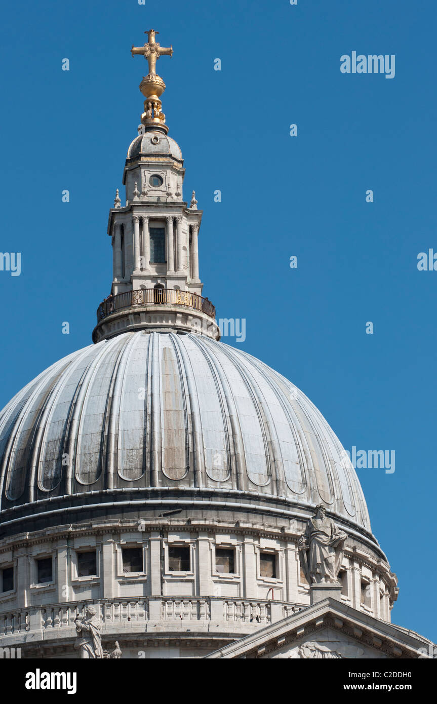 St Pauls Cathedral up close. London. England Stock Photo - Alamy