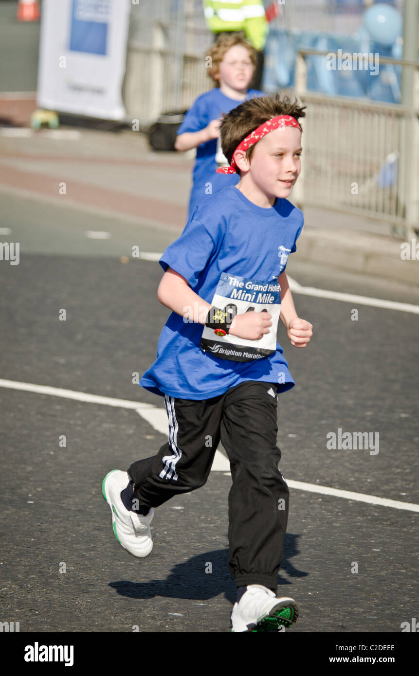 Children marathon brighton hi-res stock photography and images - Alamy
