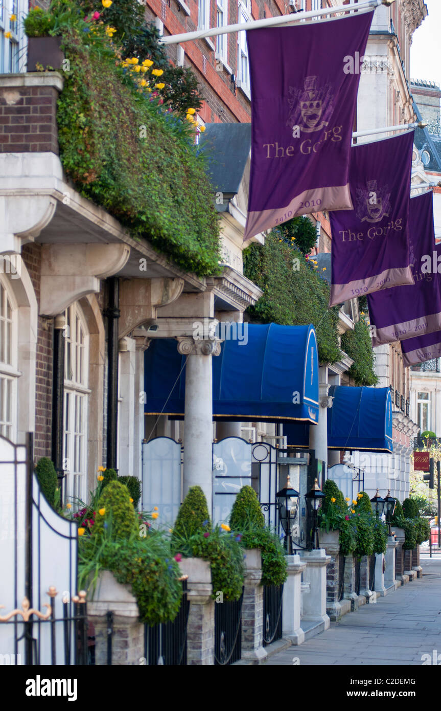 Hotels belgravia hi-res stock photography and images - Alamy