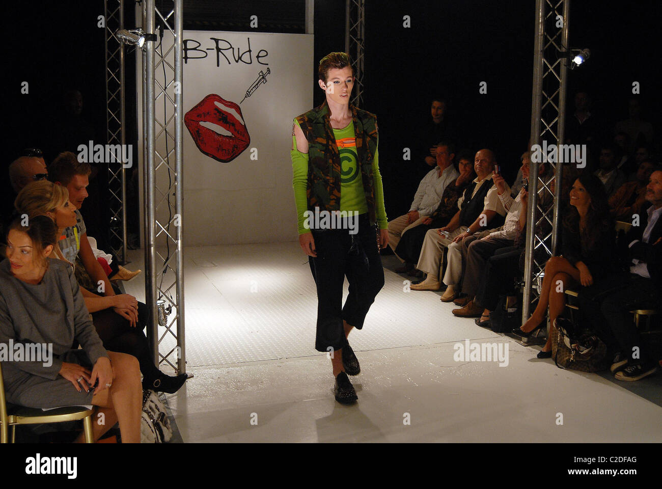 London rude boy fashion hi-res stock photography and images - Alamy