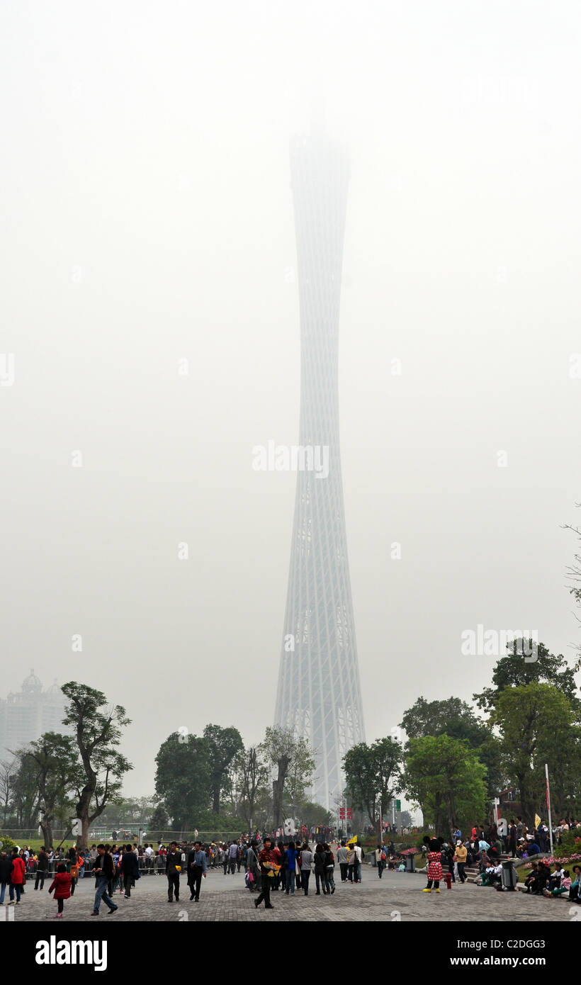 Canton Tower in Zhujiang New Town on a hazy day in Guangzhou, China ...
