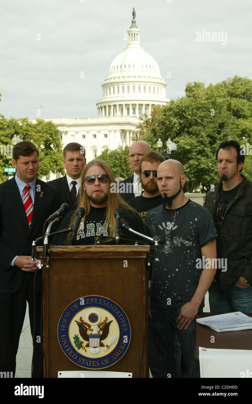 Drowning pool band hi-res stock photography and images - Alamy