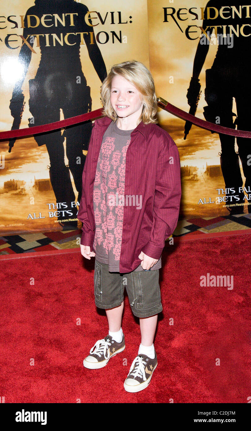 Connor mccoy resident evil extinction hi-res stock photography and images - Alamy