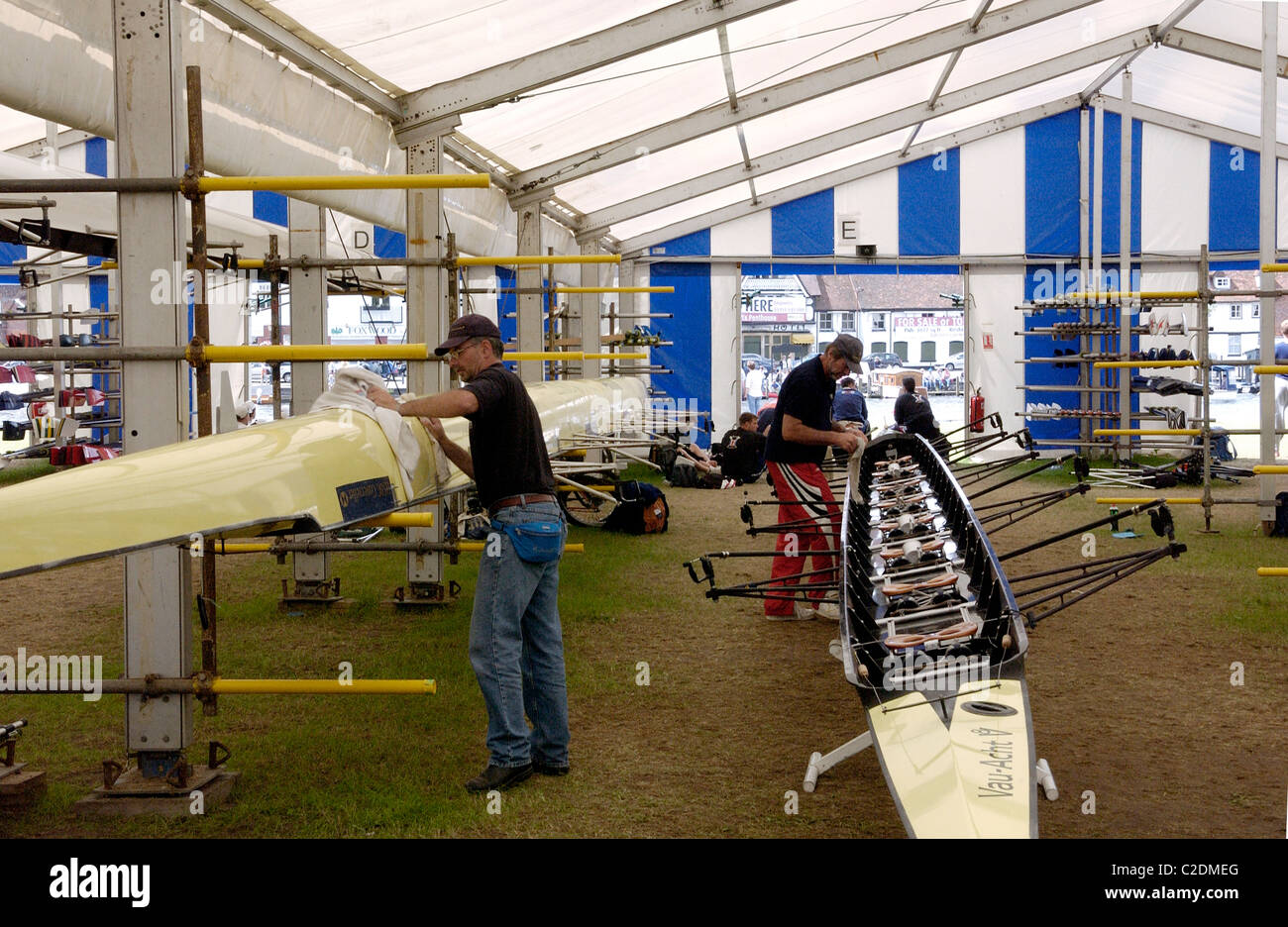 Racing shells hi-res stock photography and images - Alamy